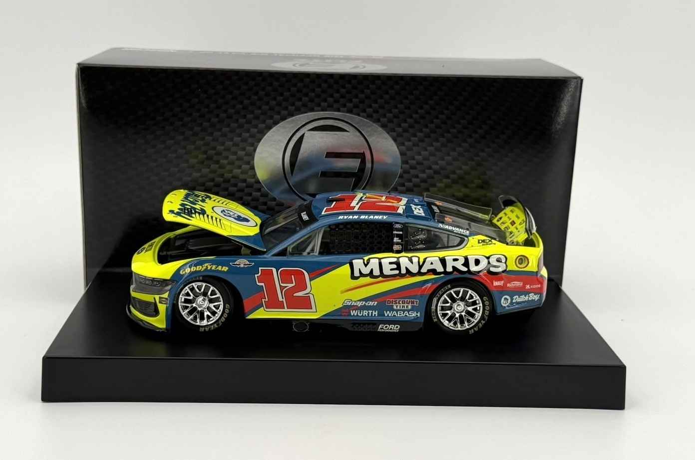 Ryan Blaney 2025 Menards Dutch Boy Throwback 1:24 Elite Nascar Diecast